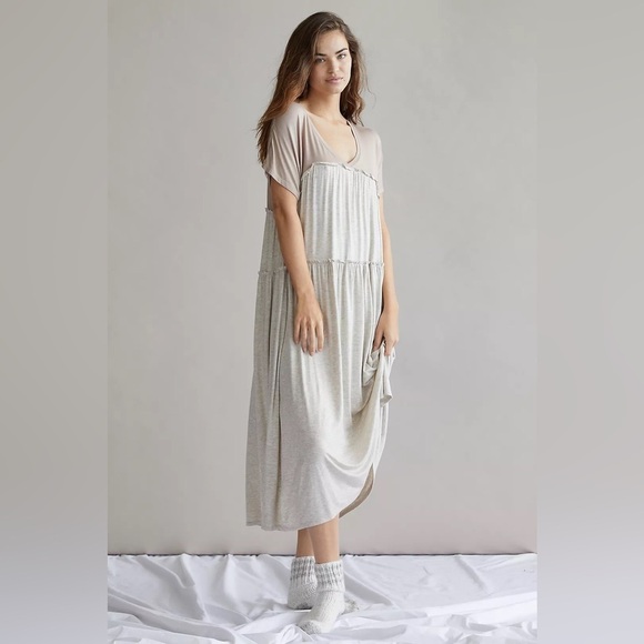 Anthropologie | Dresses | Anthropologie Bobbie Tiered Midi Jersey Dress ...